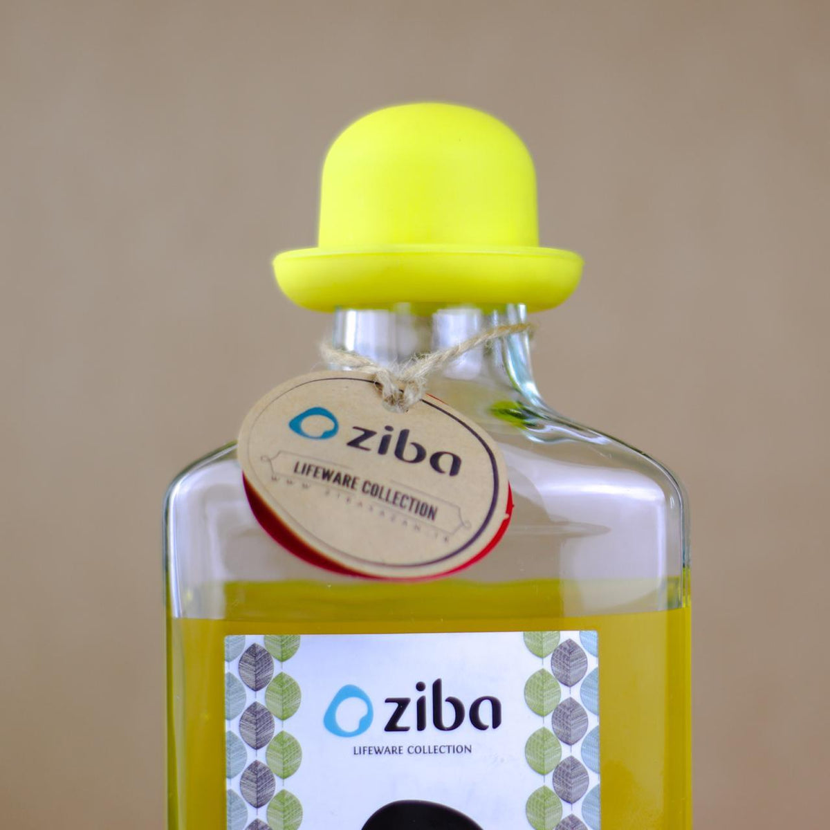 Charlie Chaplin Glass Bottle – Action WebStore