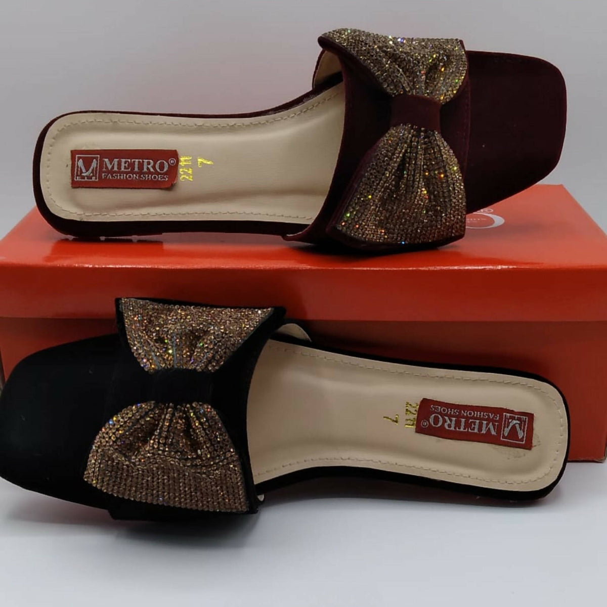 Stylish and Comfortable Ladies Chappals: Casual Slippers for Women ...